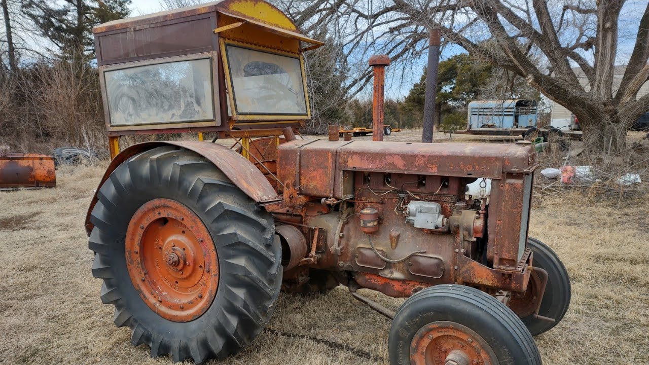 Case l tractor 30 years in a barn will it run - YouTube