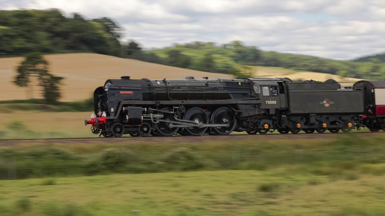 BR Standard Class 7 70000 Britannia on the English Riviera Express at ...