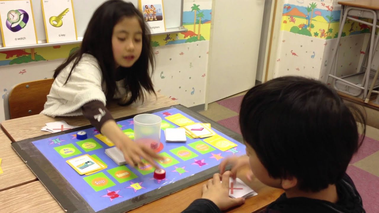 Playing Sungkah in the English Classroom. - YouTube