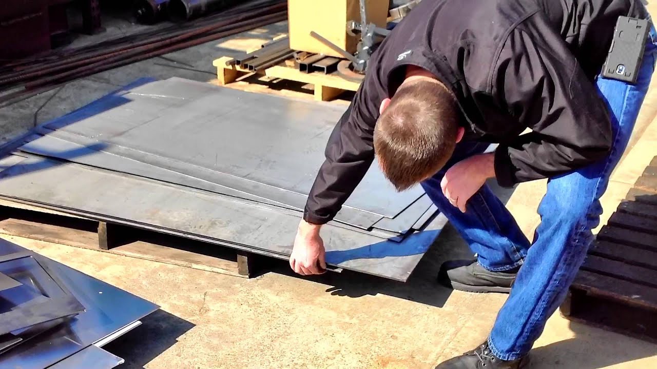 BTC Welding Rodeo scrap piles - YouTube