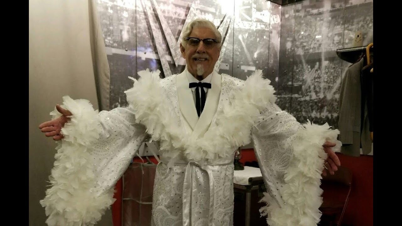 RIC FLAIR AS COL. SANDERS / KFC - WWE ROYAL RUMBLE RESULTS - YouTube