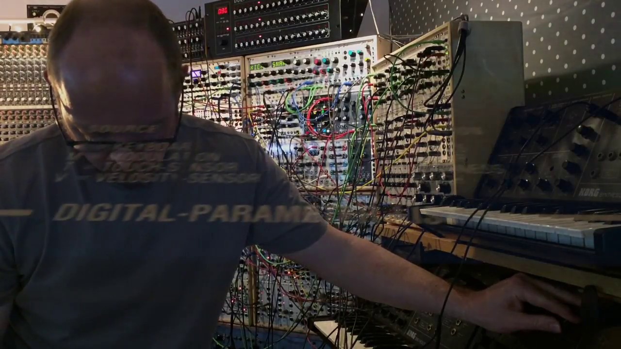 Eurorack Improv - Tales From The Rack no.5 - YouTube