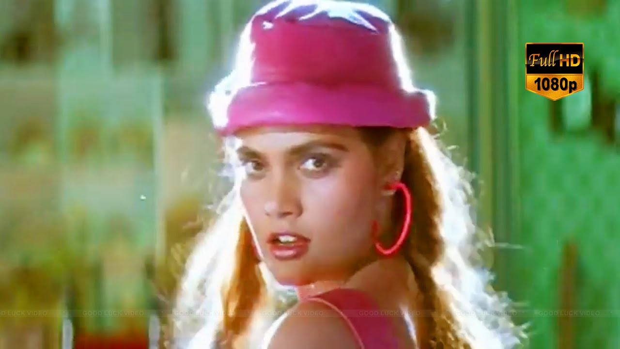 Silk Smitha Hits | Sarakku Sarakku Song | Villadhi Villian Movie Songs ...