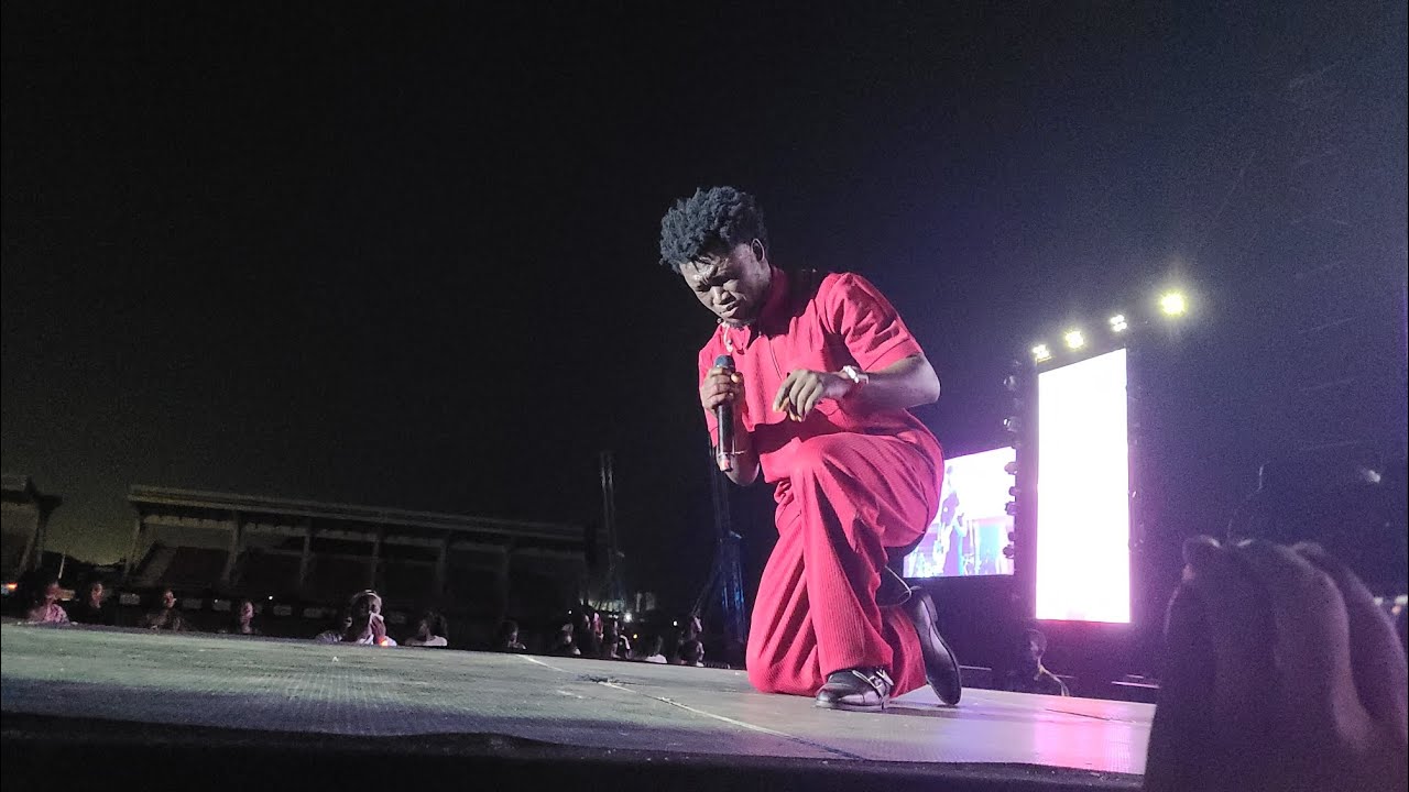 Samuel Bassey's Powerful Worship at Rhythms of Africa with Dr SONNIE ...