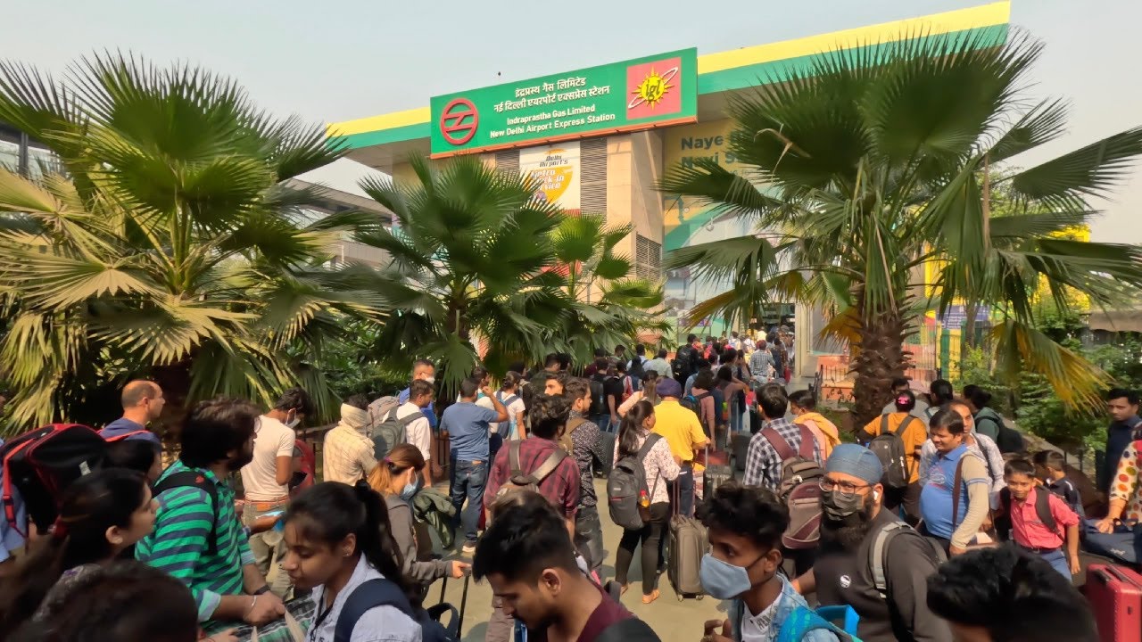 Cel mai aglomerat metrou din lume il gasesti in orasul New Delhi din ...