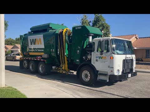 Amrep CNG yellow arm autocar acx on recycle. (107091) - YouTube