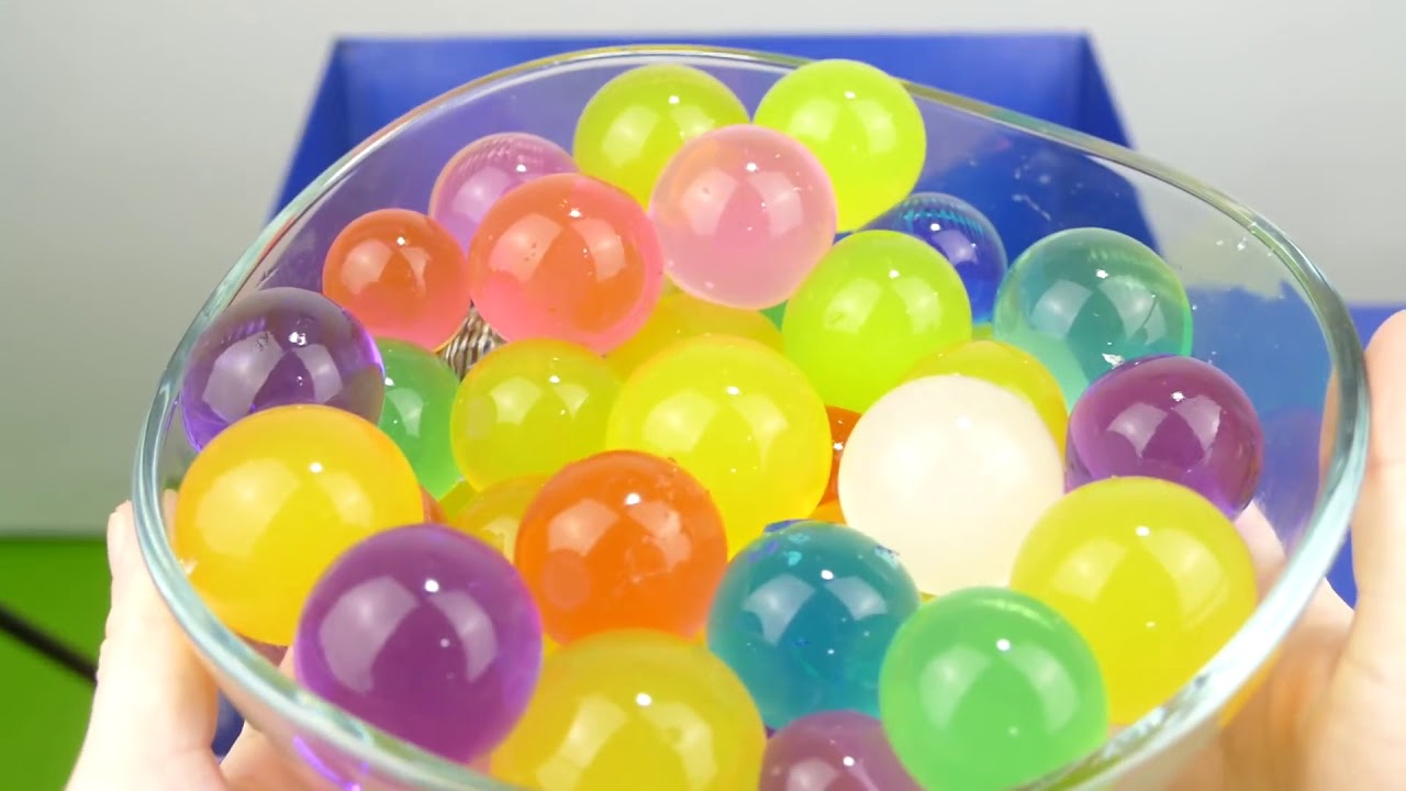 Shredding 100 giant orbeez - YouTube