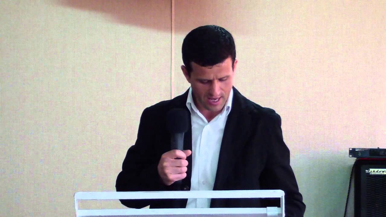 Radó Zoltán - Isten Igéje élő - YouTube