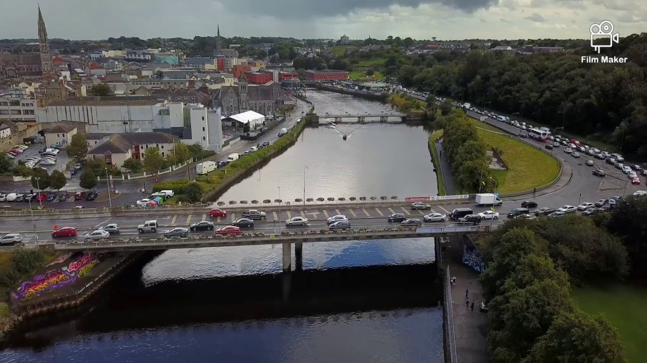River Boyne in Drogheda - YouTube