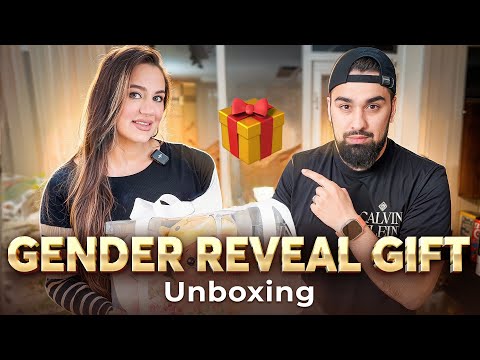 Gender Reveal Gift | Parnian & Fahim | Unboxing Surprise Gifts | باز کدن تحفه‌ها از طرف دوستان
