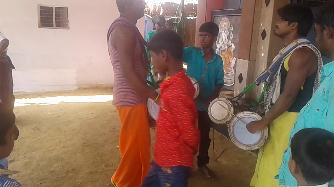 agnkalaman pampai samikannan poonachi - YouTube