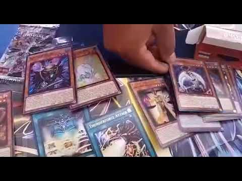 ⚡️Yu-Gi-Oh!⚡️!!..Abrimos la baraja de Slifer!!...Buenas cartas para poder iniciar los duelos ...