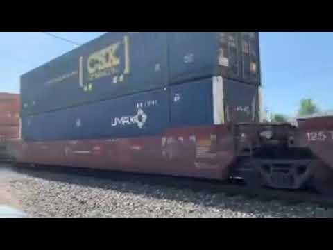 PHONE VIEW #7/25/20 Of A CSX WB Train Mixedfreight Leading With CSX Double 2 CSXs 700 5273 ...