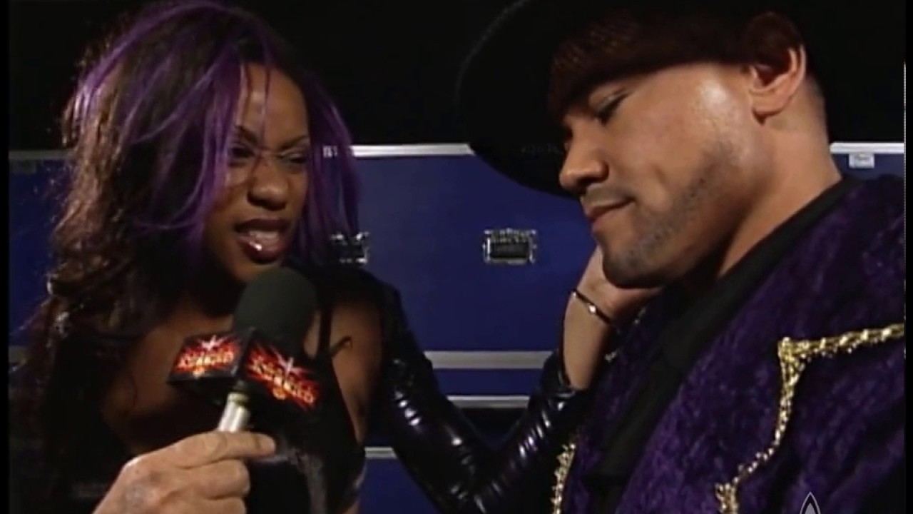 (720pHD): WCW Nitro 02/14/00 - Paisley & Prince Iaukea Interview - YouTube