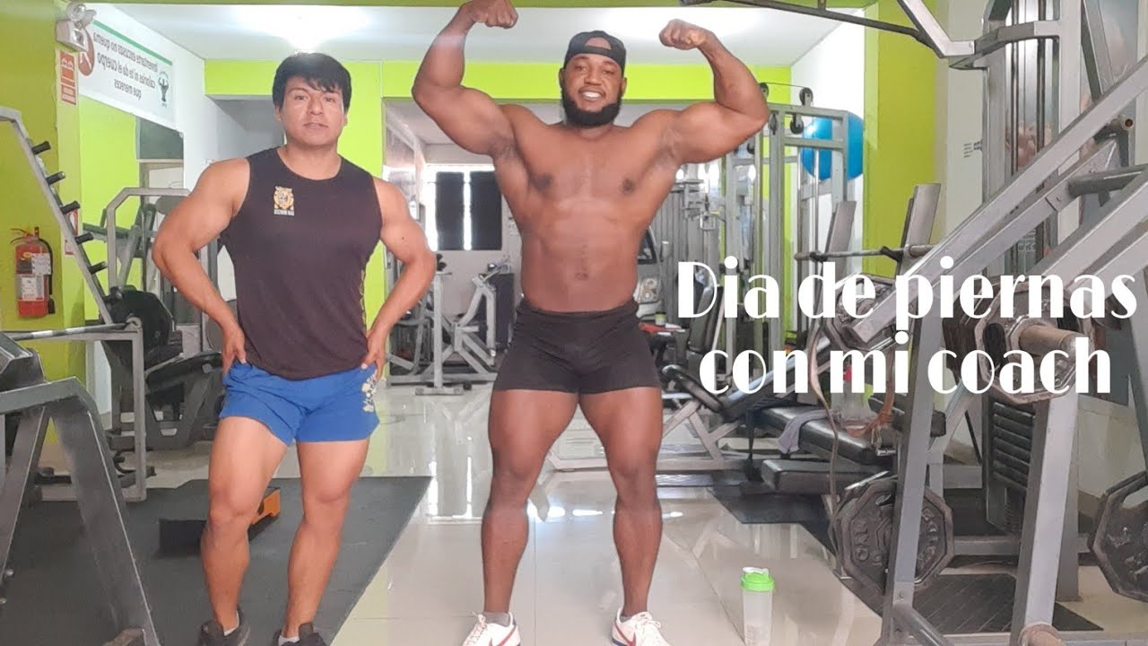 Entrenando piernas 3 con mi coach( legs day) - YouTube