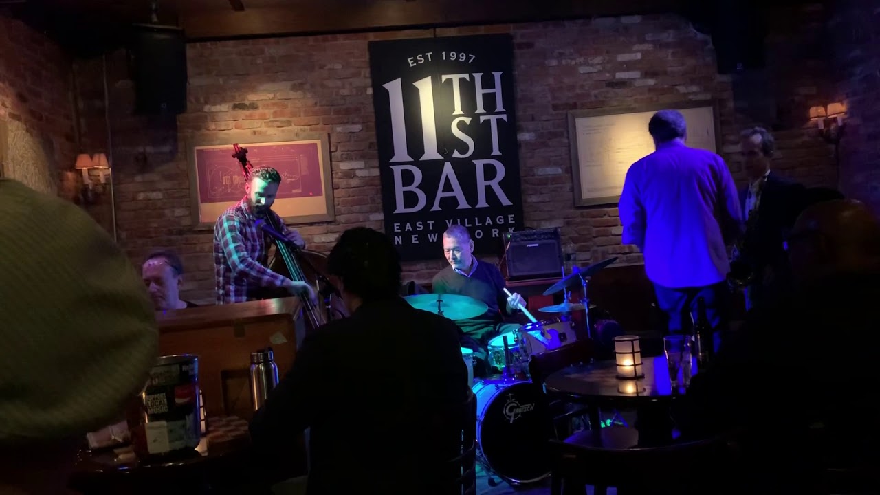 Ben Seacrist - 11th St Bar - YouTube