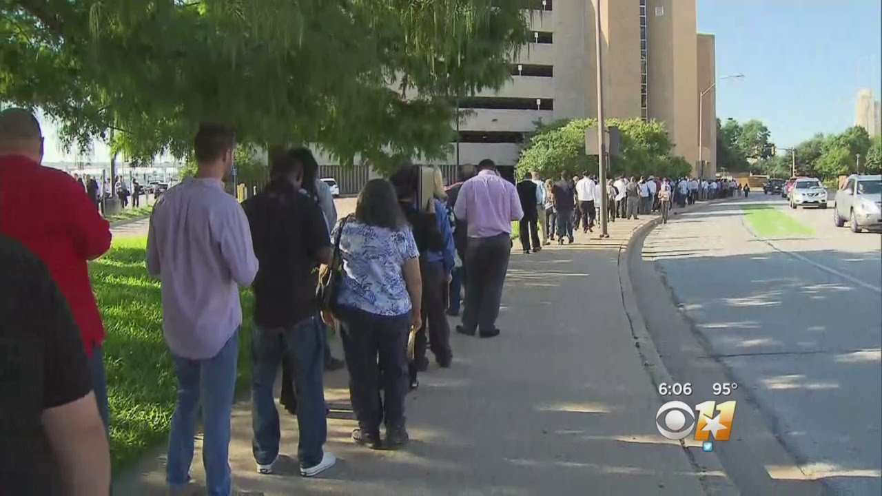 Thousands Line Up For Shot At Lockheed Martin Jobs - YouTube