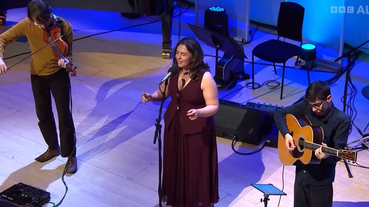It Wasn’t God Who Made Honky Tonk Angels | Ellie Beaton - YouTube