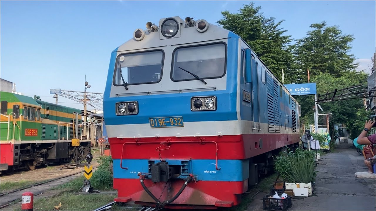 D19E-932 về kho 7:06 (3/11/2024) - YouTube