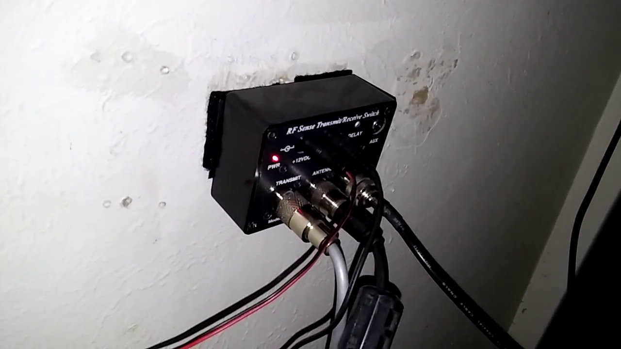 Large waterfalls and spectrum with IC 7300 and 1708 switch from MFJ ...