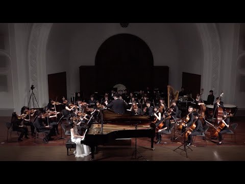 F. Liszt: Piano Concerto No.2 played by Shao-Ling, Lien