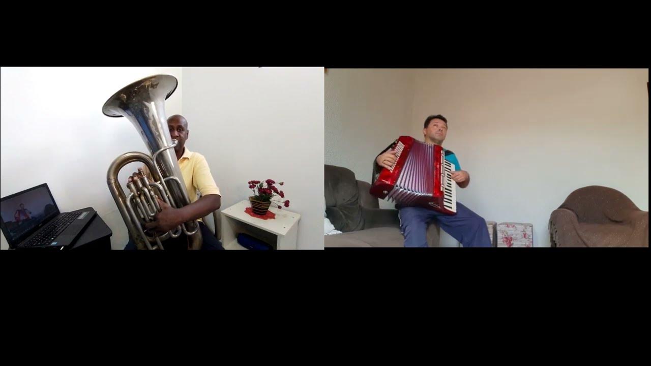 HINOS CCB - HINO 102 - SINTO A VOZ DIVINA - TUBA & ACORDEON - YouTube