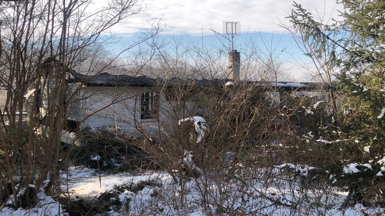 One dead after Nelson County house fire - YouTube