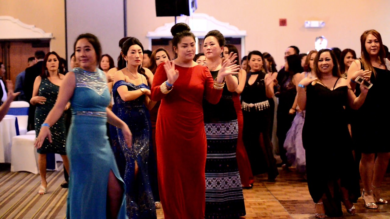 HMONG COUPLES PARTY - YouTube