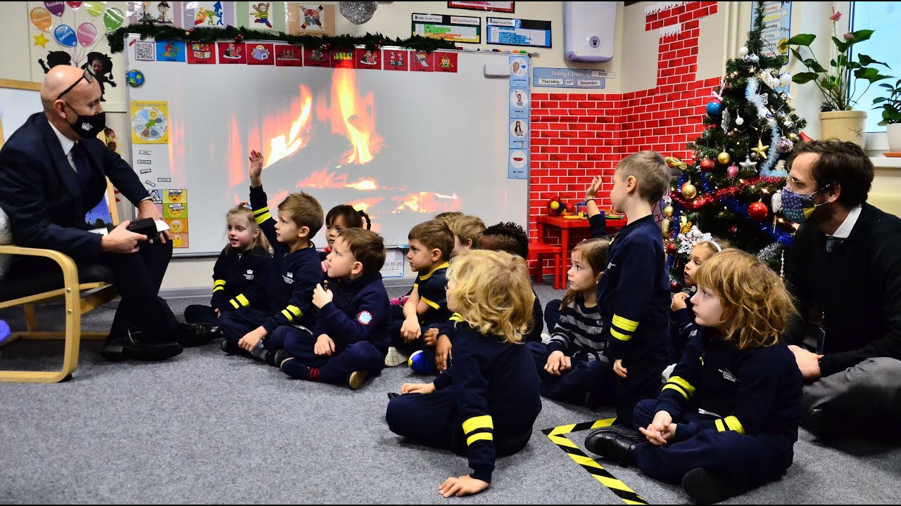 Christmas Stories with ISM Principal - YouTube