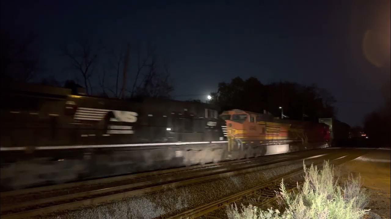NS 23G rolls through Piscataway,NJ with NS 7606? ES44DC in the lead with A GECX 4940 & NS 8114 ...