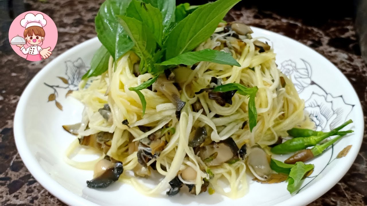 Snail with Raw Mango Salad - YouTube
