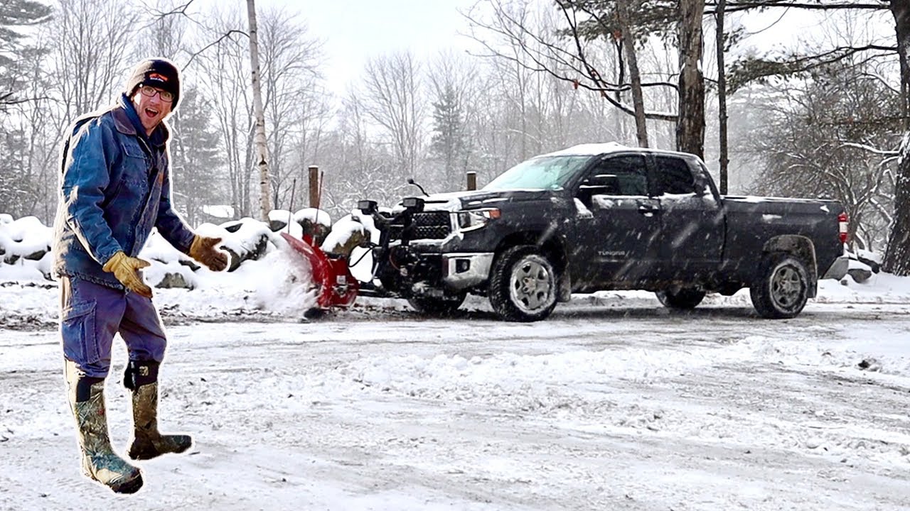 FIRST Real Snow Storm Of the SEASON (Not What We Were EXPECTING) - YouTube