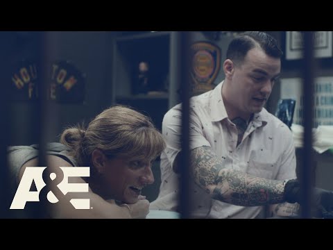 Hero Ink: 911: What's Your Emergency? (Season 1) | A&E