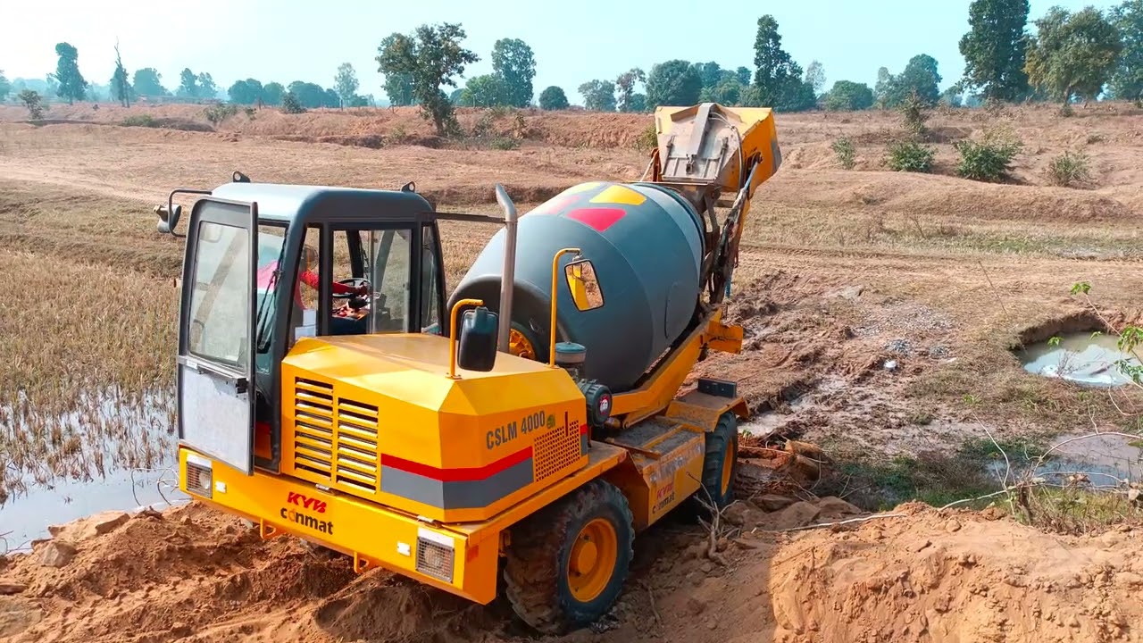 KYB Conmat - Self Loading Mixer(SLM) - CSLM 4000 - YouTube