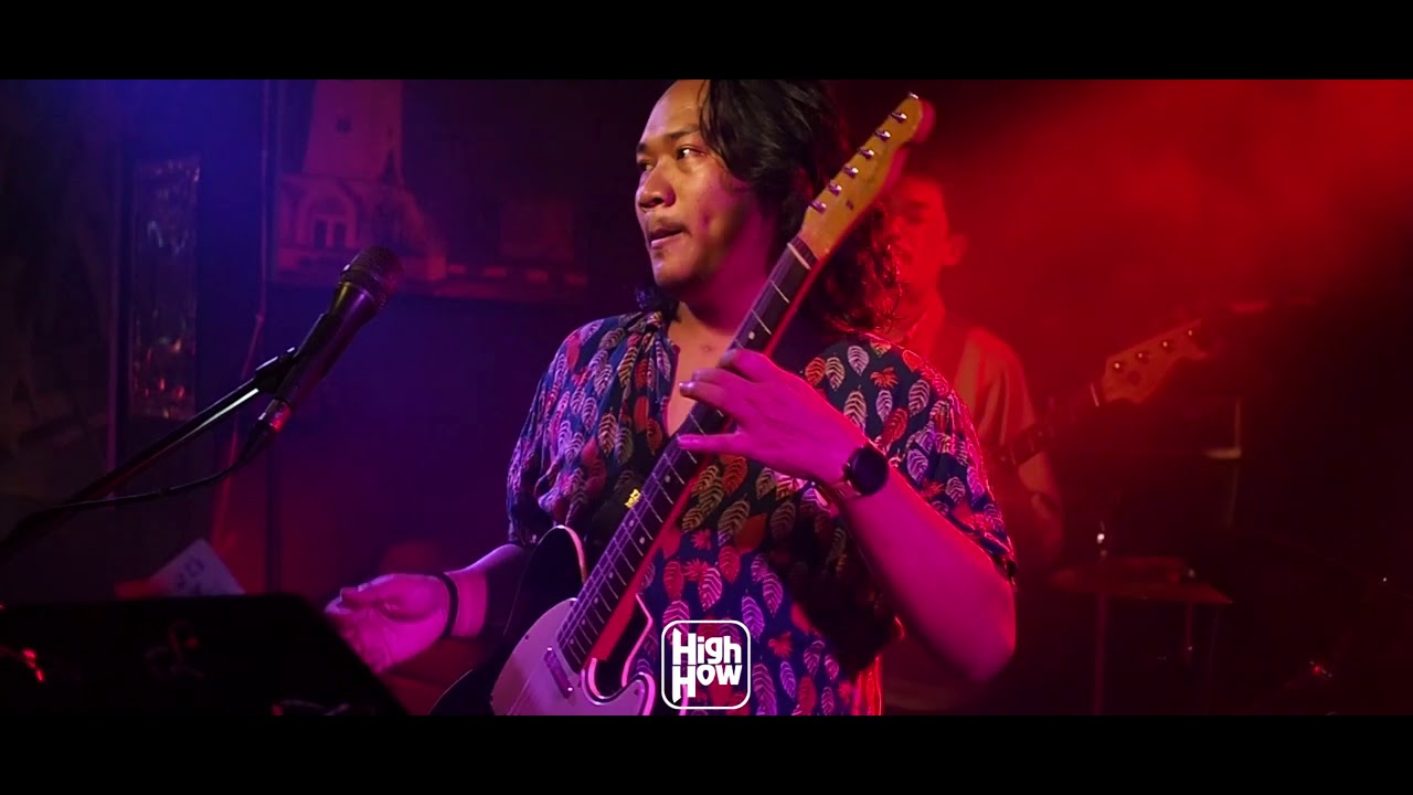 ชาวนากับงูเห่า - FLY //โจรลอยนวล COVER @HIGH HOW cafe มหกรรมทำลายเบียร์ ...