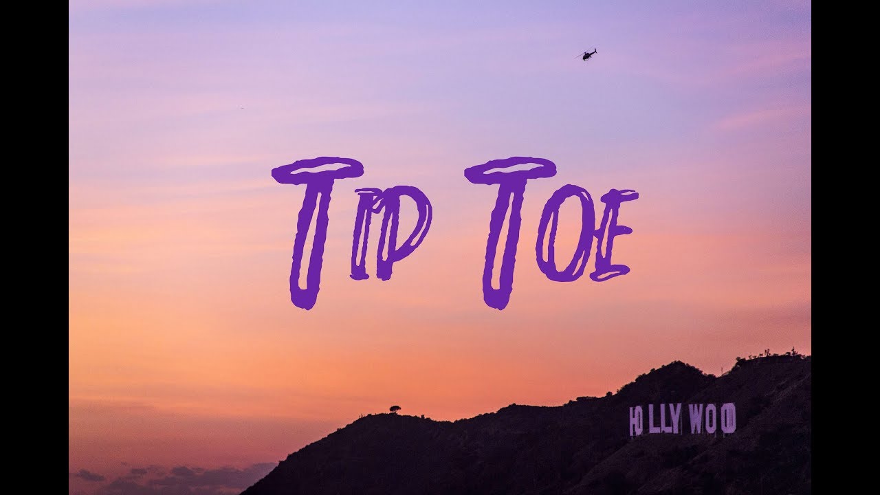 Roddy Ricch feat A Boogie Wit da Hoodie - Tip Toe (Lyric Video) - YouTube