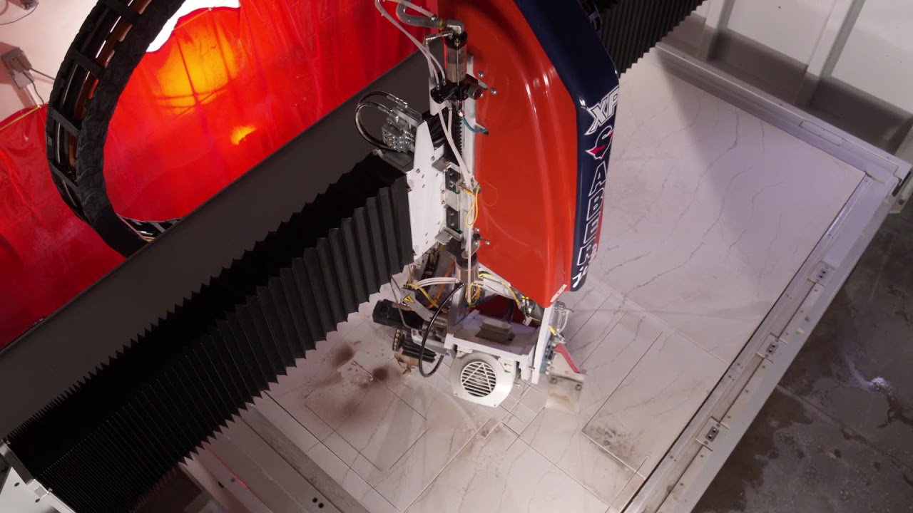 SABERjet XP Performing a Arc Miterjet Cut - YouTube