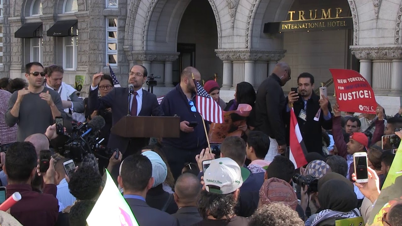 Video: CAIR Director Nihad Awad Speaks at #NoMuslimBanEver March in ...