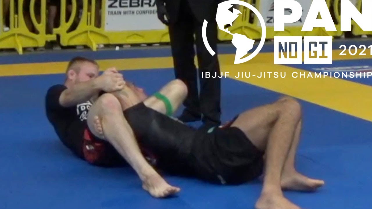 Hunter Colvin v Andre Porfirio / Pan No-Gi 2021 - YouTube