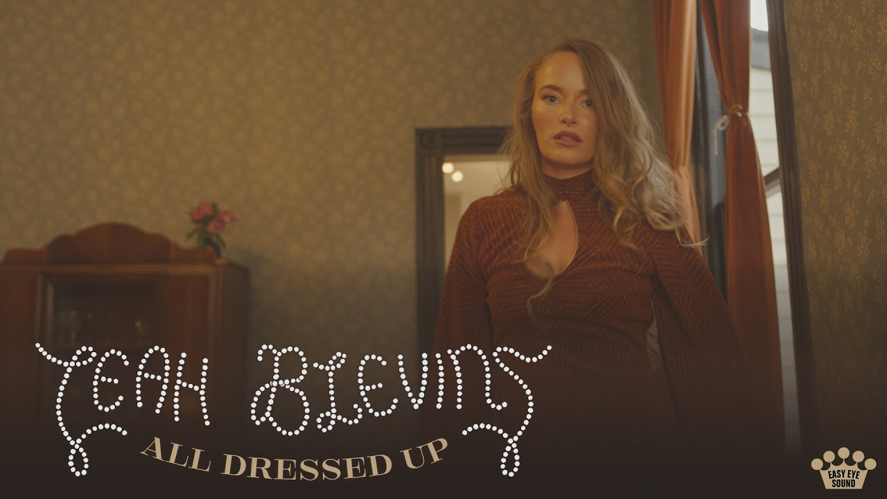 Leah Blevins - "All Dressed Up" [Official Music Video] - YouTube