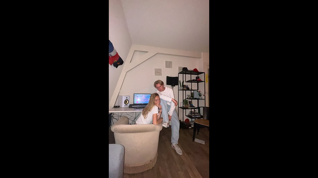 Onder de zon - Warner Joustra, Floor Stevens, Roos Wagenaar (Prod. Roef!noHero, Thomas Smits ...