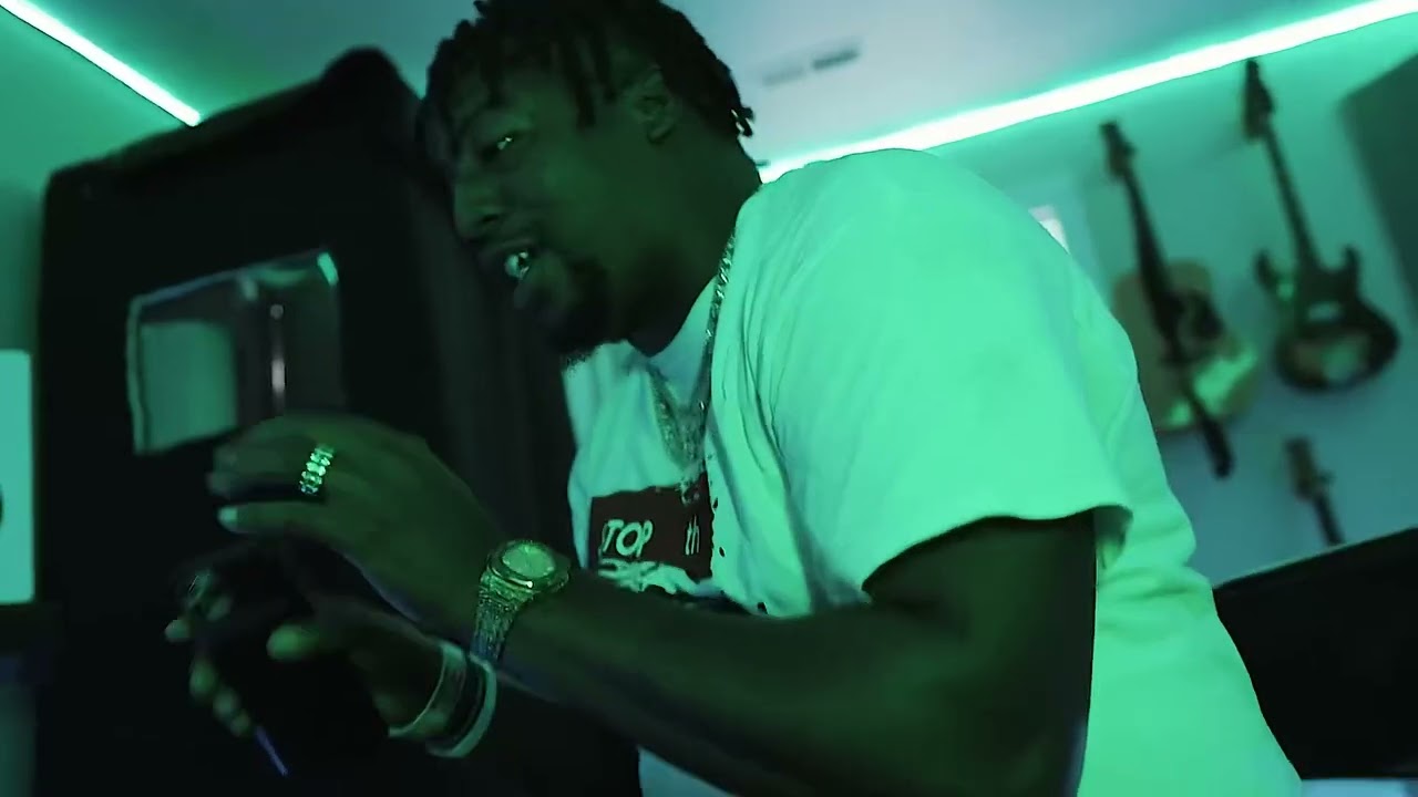 Josh B~ Still Tippin {Studio Freestyle} - YouTube