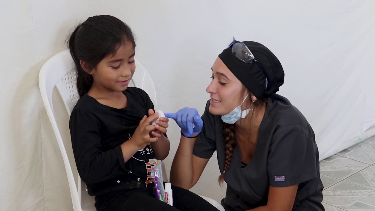 Vida Volunteer - Dental field - YouTube
