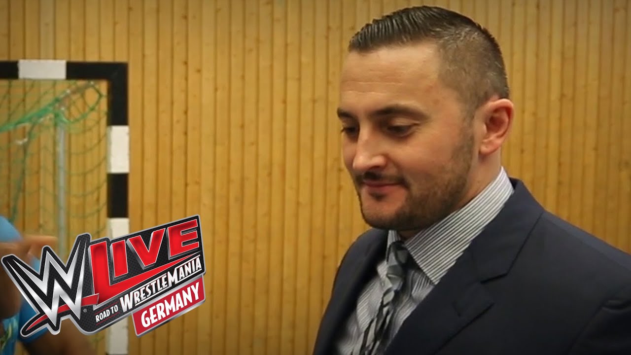 The New Day, Sebastian Hackl & "You ain't got no friends!" – 10 Min ...