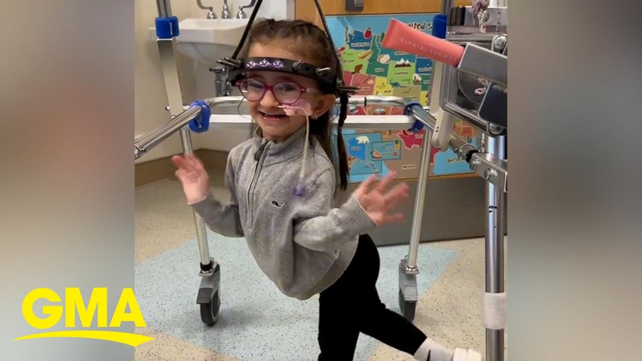 Little girl shows off incredible dance moves in hospital with medical ...