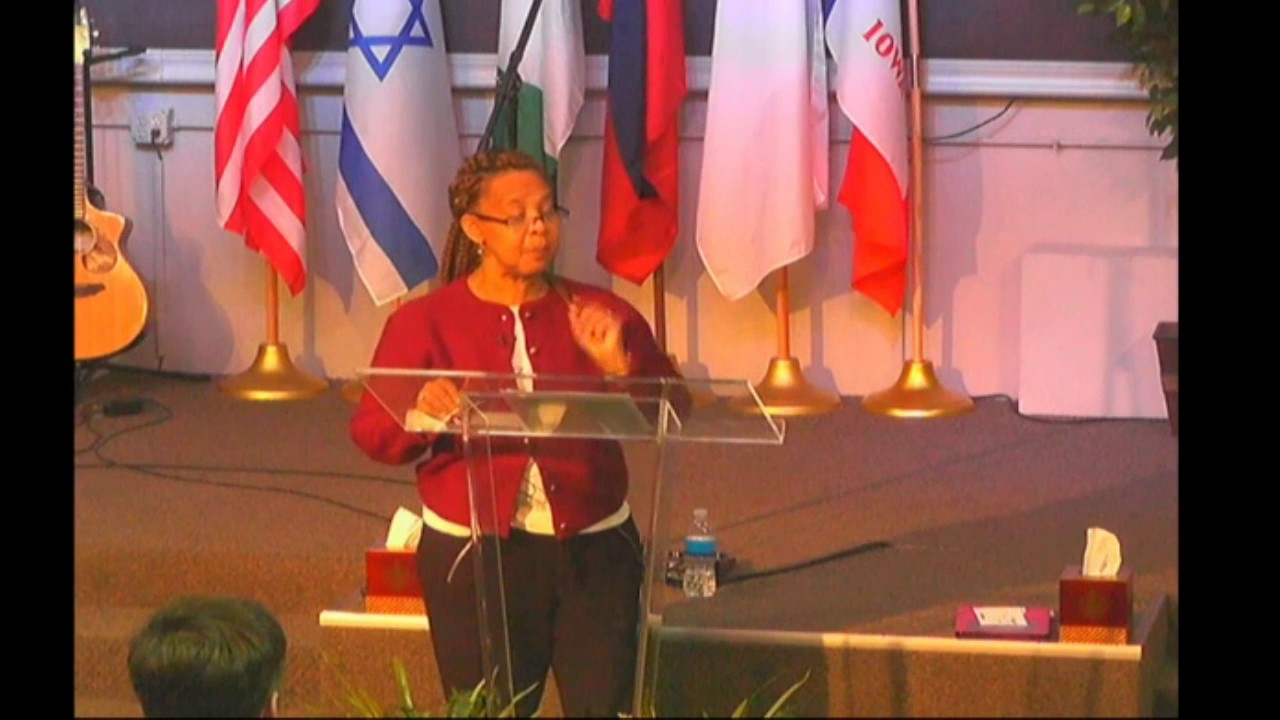 Pastor Lynette Roberts || TheGodKindofFaith pt.3 We All Have It - YouTube