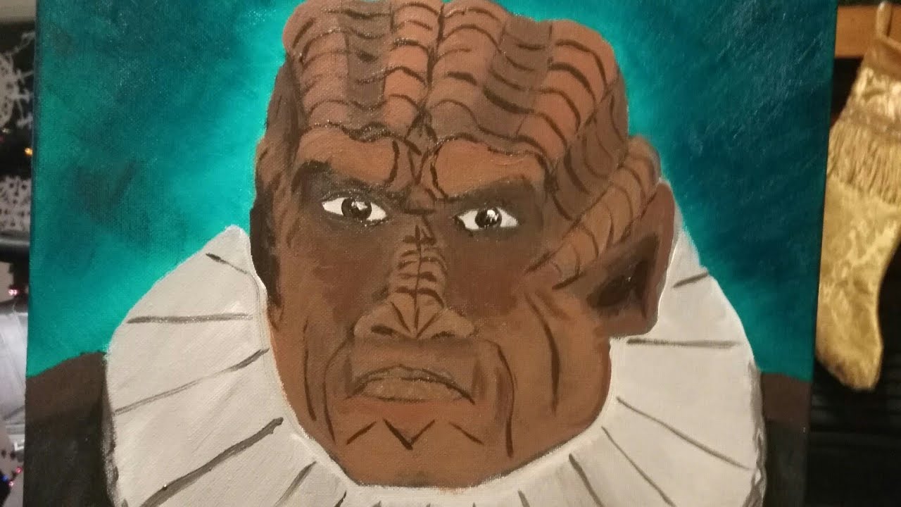 Commander Bortus from "The Orville" wearing a ruff from the sixteenth ...