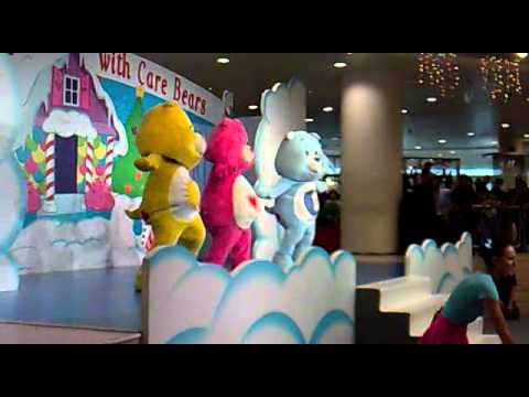 care bears mascots stage performance @ amk hub 10th dec 2011.mp4 - YouTube