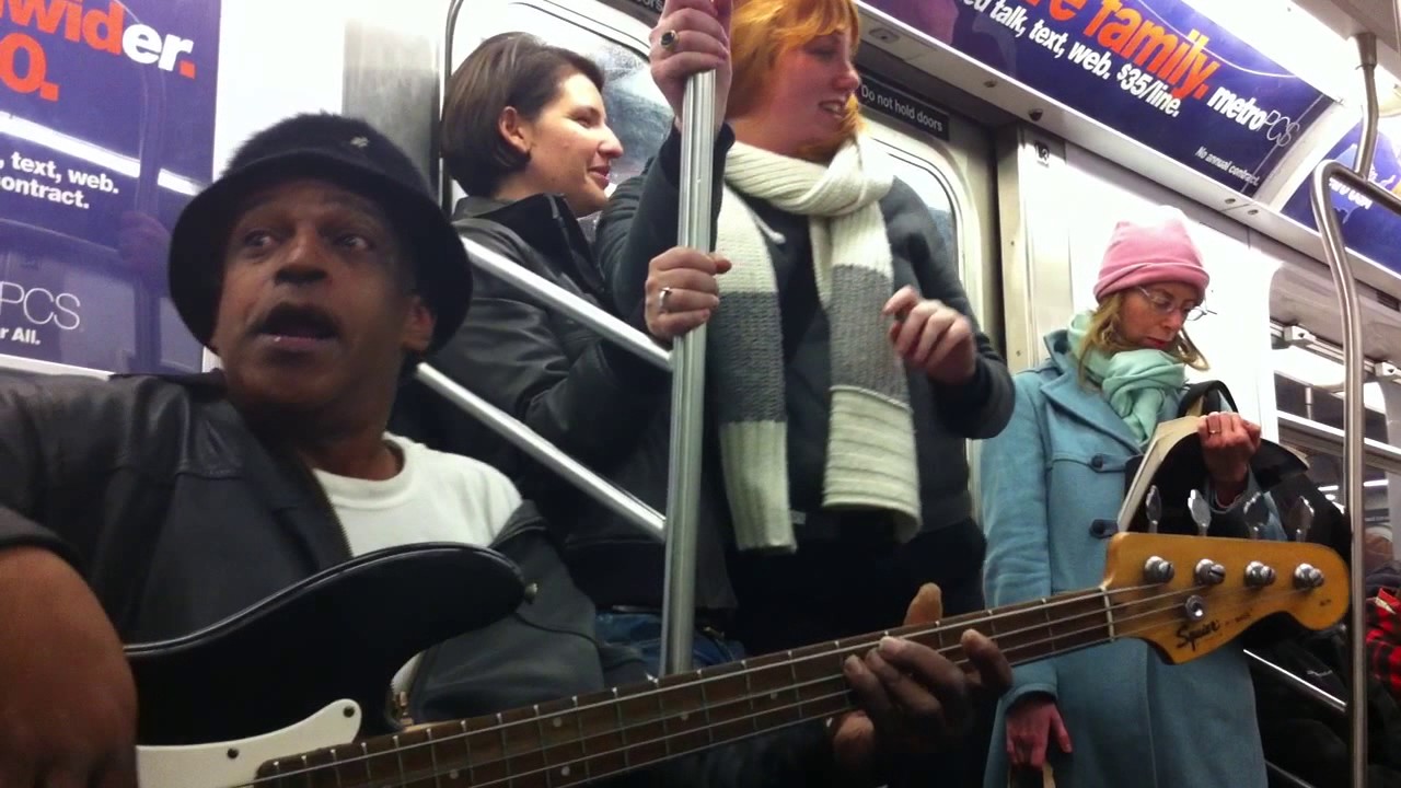 nyc subway singer - YouTube