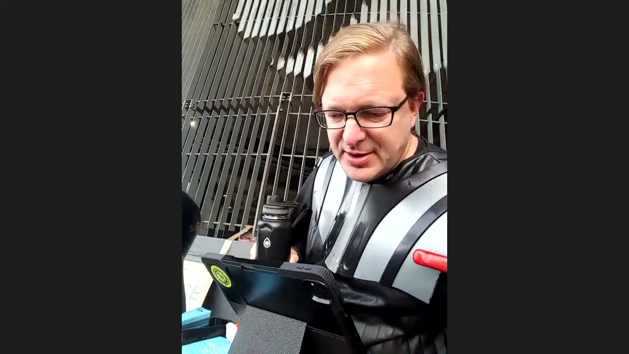Cop 26 11 11 2021 Darth Vader AKA Jamen Shively - YouTube